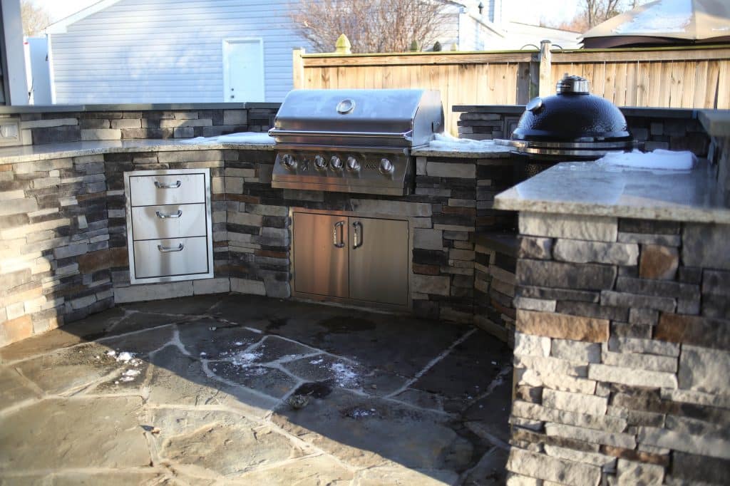 Outdoor Kitchen With Granite Countertop & Kamato Grill Pro Build And Ren